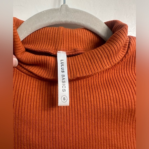 Lulus | Tops | Wilde Rust Orange Ribbed Long Sleeve Mock Neck Bodysuit ...